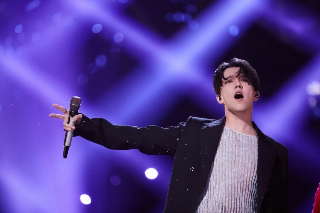 Dimash Qudaibergen Returns to the Stage of "I am a Singer"Information ...