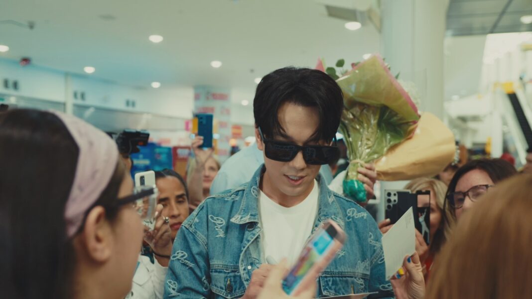 Dimash Qudaibergen Arrives in New York Ahead of Madison Square Garden ...